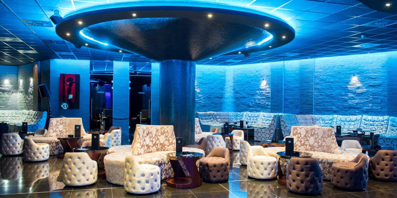 F Places Worldwide – fashiontv.com