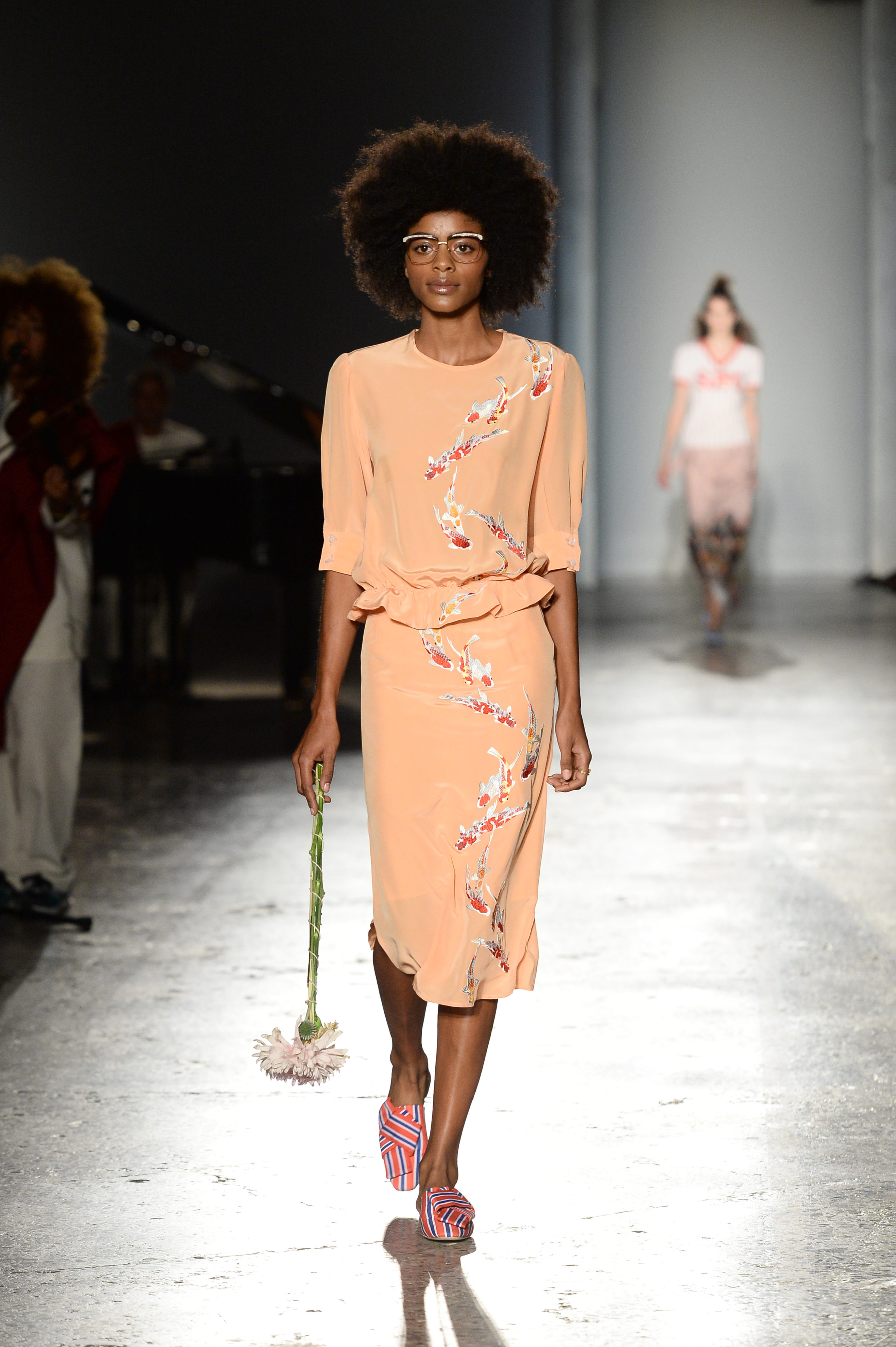STELLA JEAN MFW SS17 – fashiontv.com
